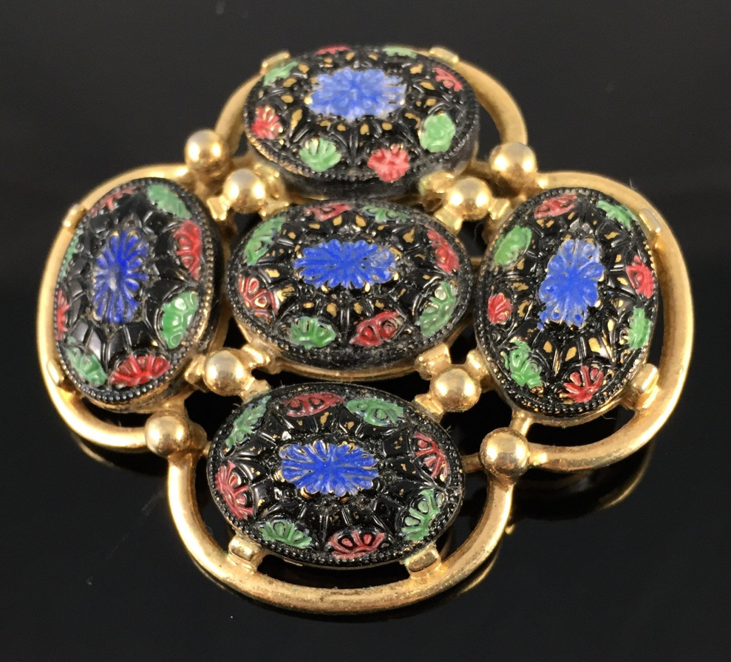 Sarah Coventry "Light of the East" Brooch - Vintage 1968