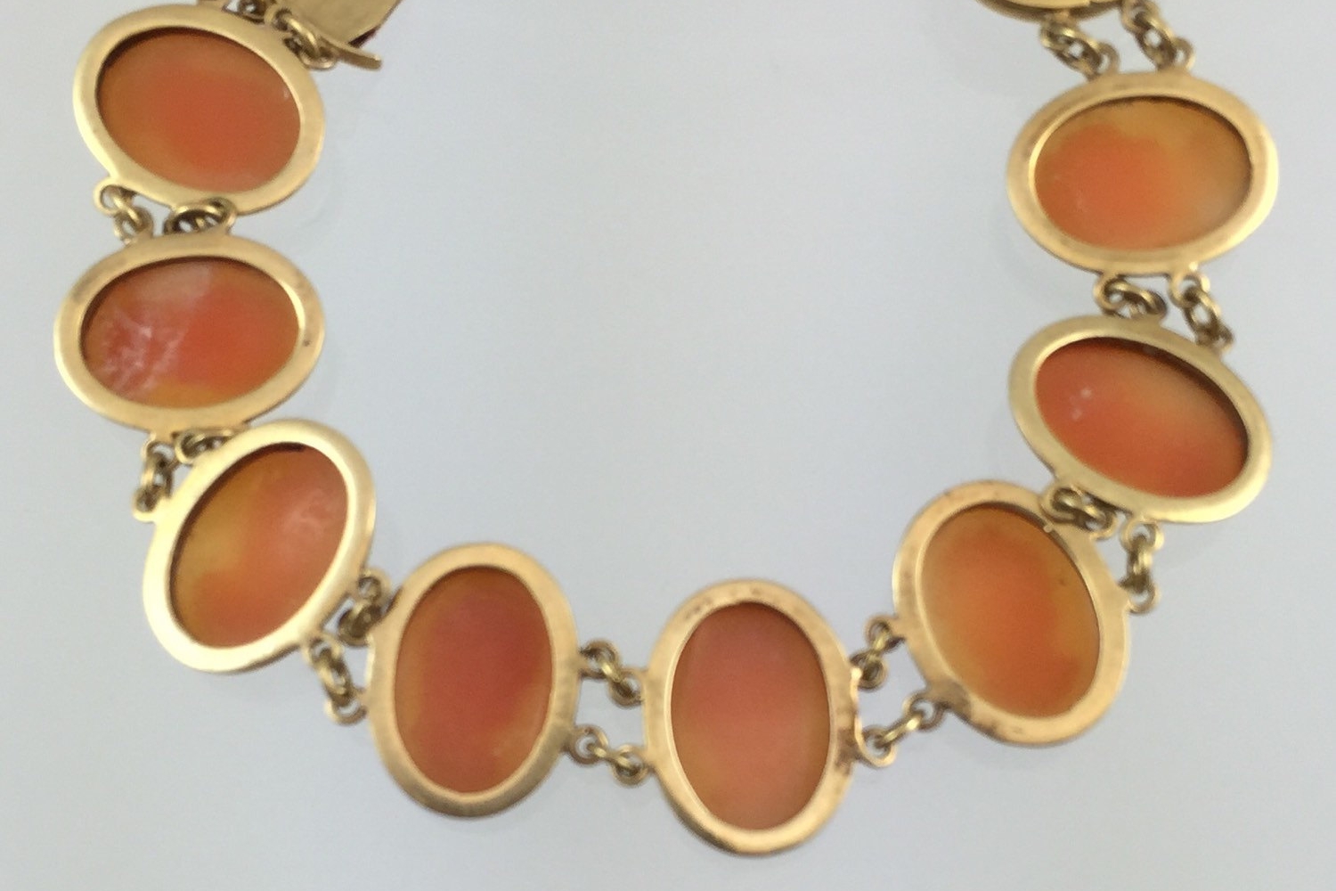 18K Gold Shell Cameo Bracelet - Vintage Italian Hand Carved