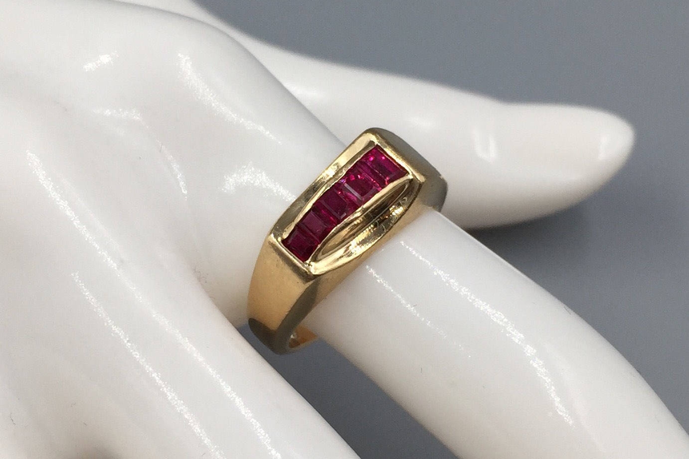 Tiffany & Co 14K Natural Ruby Ring - Vintage 1940s Retro Alternative ...